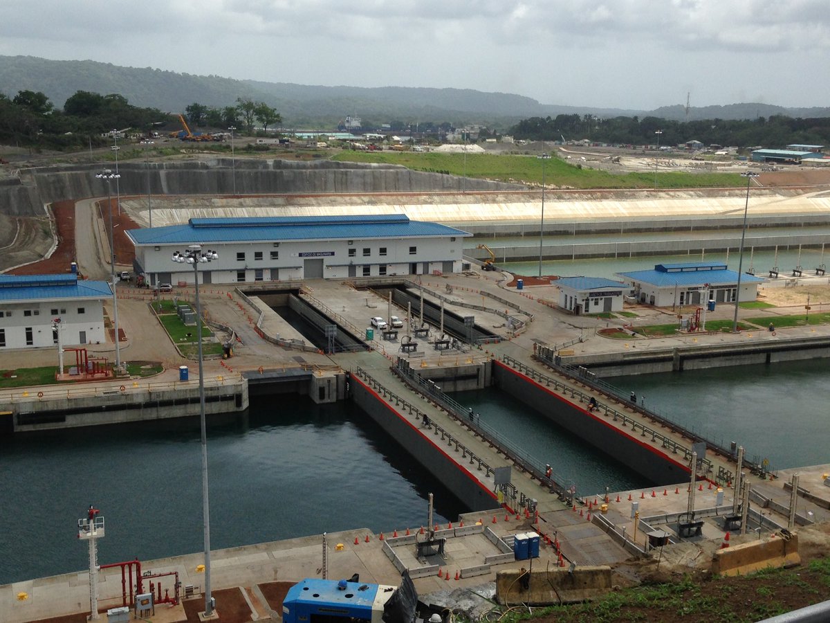 Habilitan paso por dos compuertas de esclusa de Agua Clara | Critica