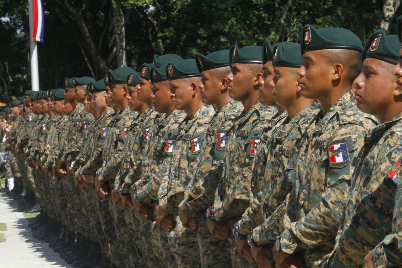 Graduación, condecoración y ascensos en Senafront | Critica