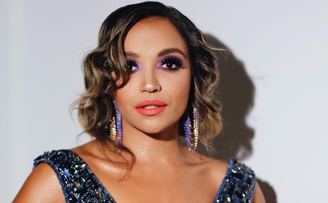 Alexa afirma que no está molesta con sus compañeros de programa | Critica