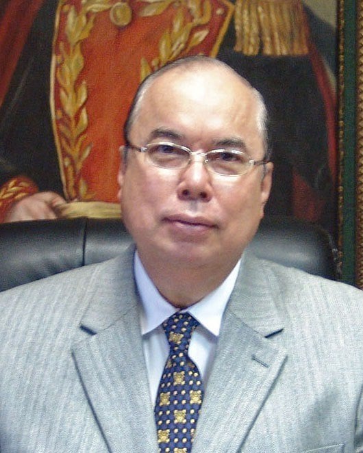 Enrique Lau Cortés es nombrado nuevo director de la Caja del Seguro ...