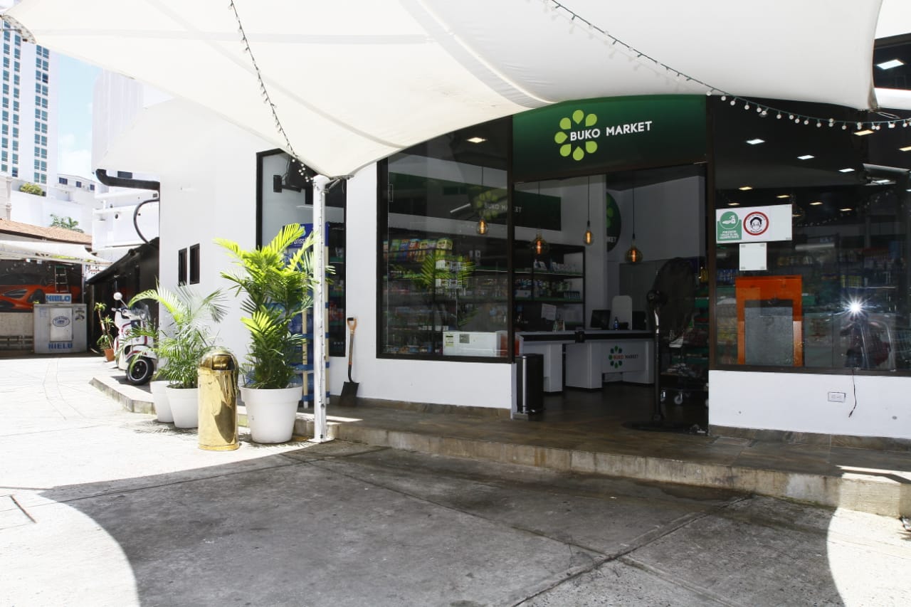 Minsa investiga supuesta discoteca clandestina en Buko Market | Critica