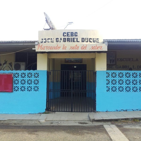 A paro docentes de escuela en Chepo | Critica