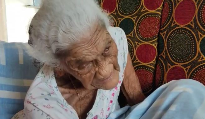 Tía Lola recuerda cómo se celebraba Semana Santa | Critica