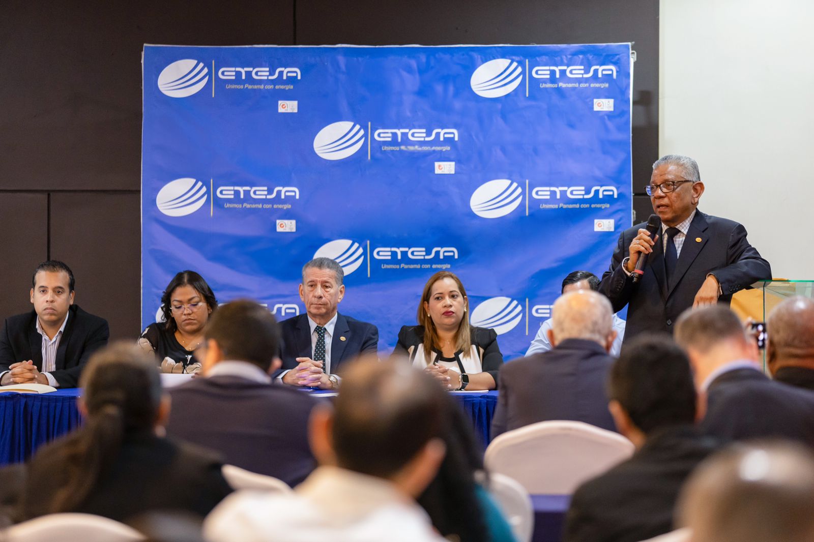 ETESA garantiza suministro de energía para 2024-2025 | Critica