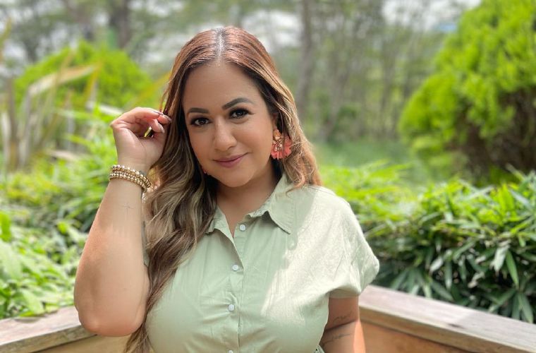 Kathy Phillips: 'Los niños no se tocan' | Critica