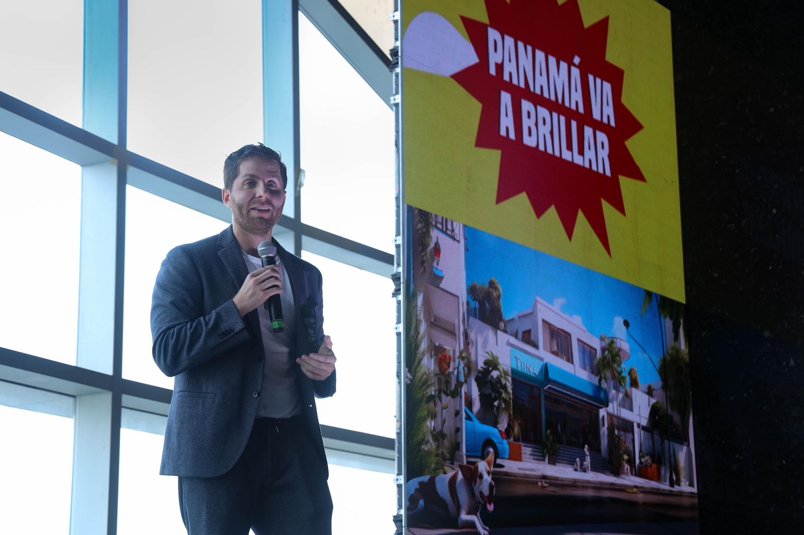 Mayer lanza su plan "Panamá va a brillar" | Critica
