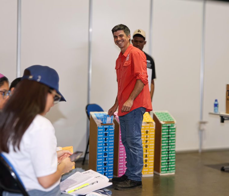 Richard Morales anuncia separación | Critica