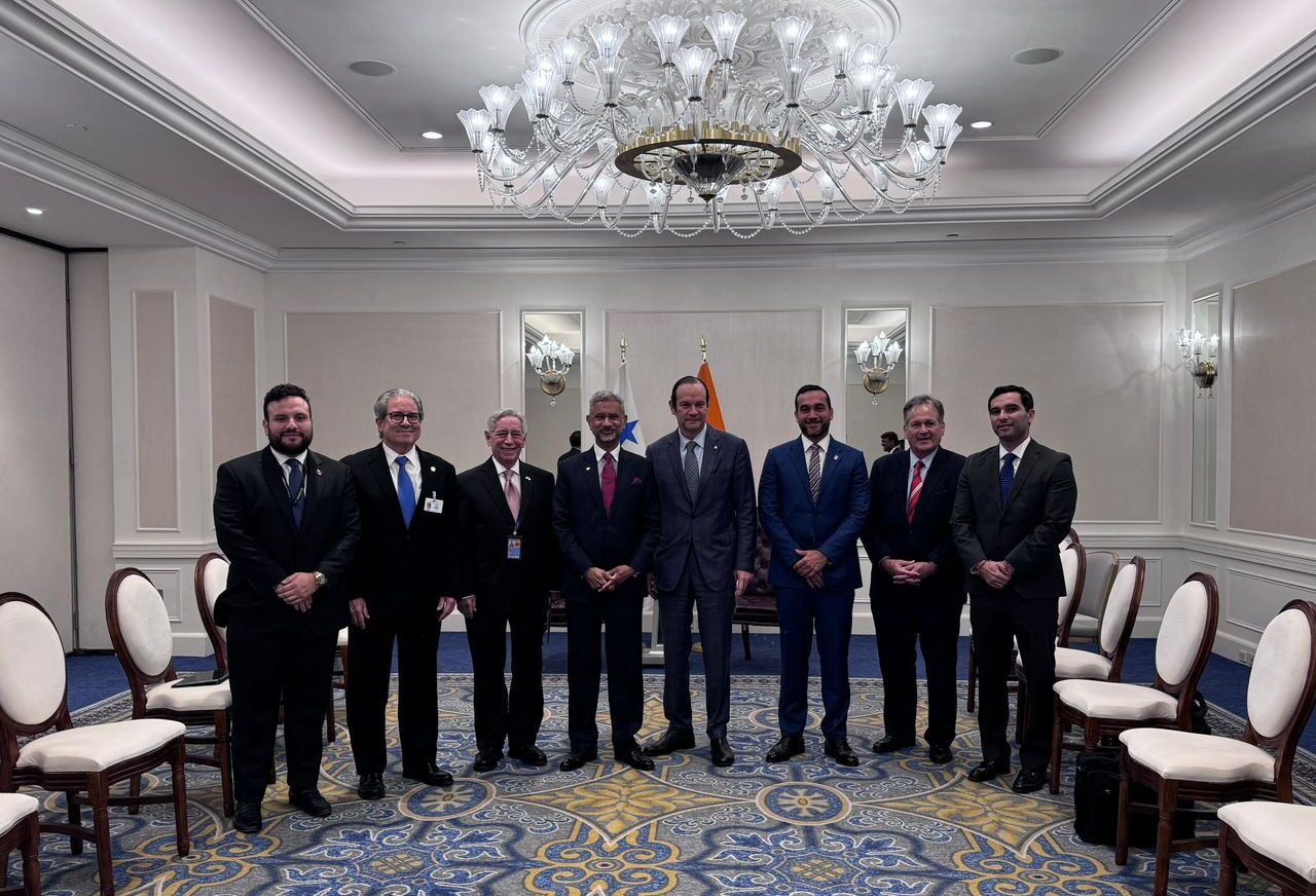 Boyd Galindo realiza contactos para mejorar la salud en Panamá | Critica