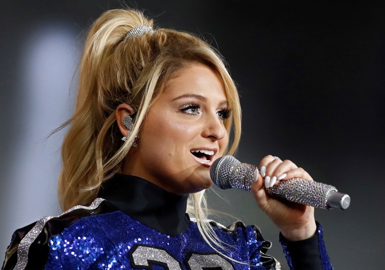 Meghan Trainor "ya no puede sonreír" tras recibir "demasiado bótox ...