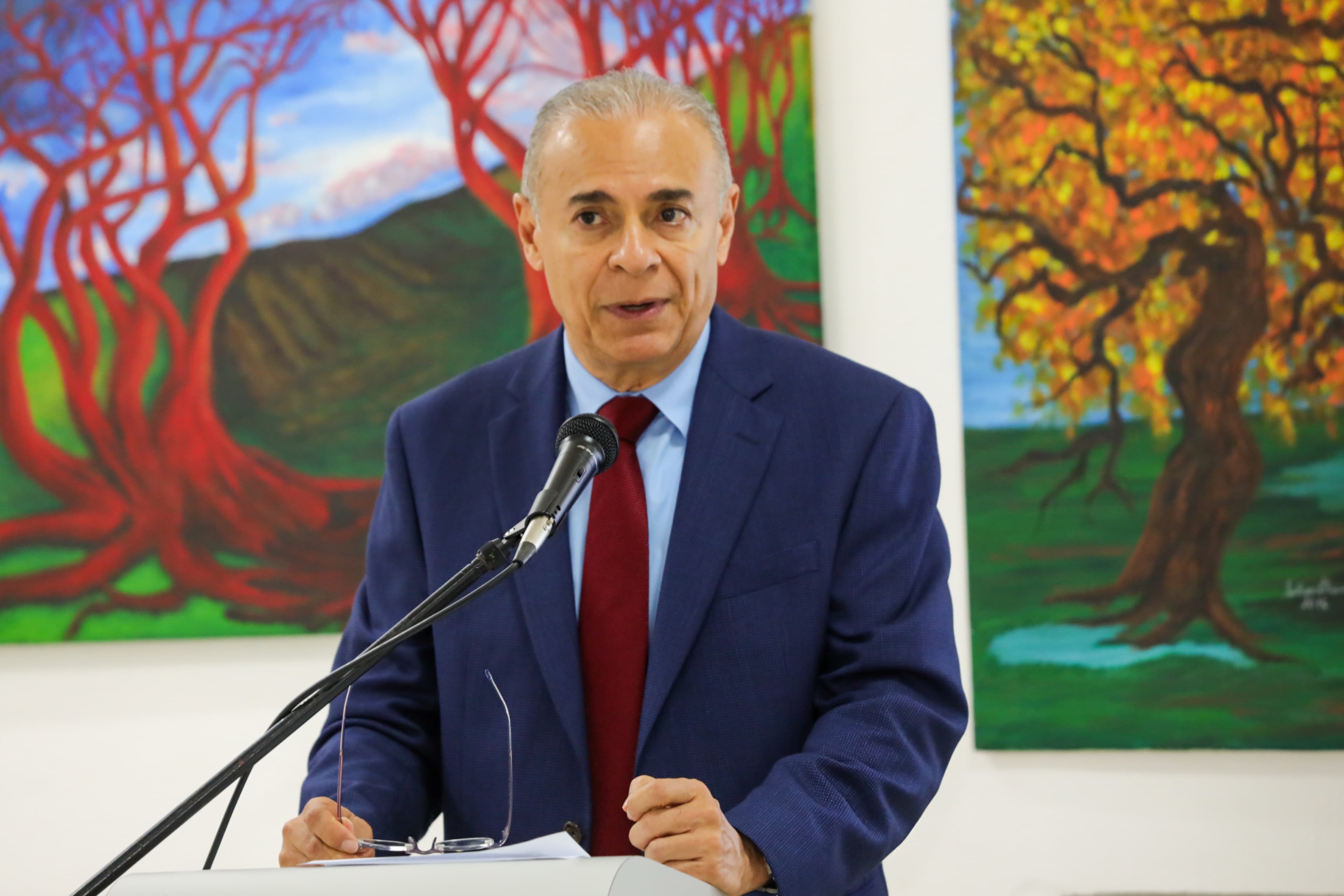 Roberto Arosemena reemplazará a Landero como viceministro del Mides | Critica