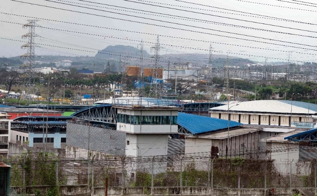 Masacre y fuga en una cárcel de Ecuador deja unos 14 muertos | Critica