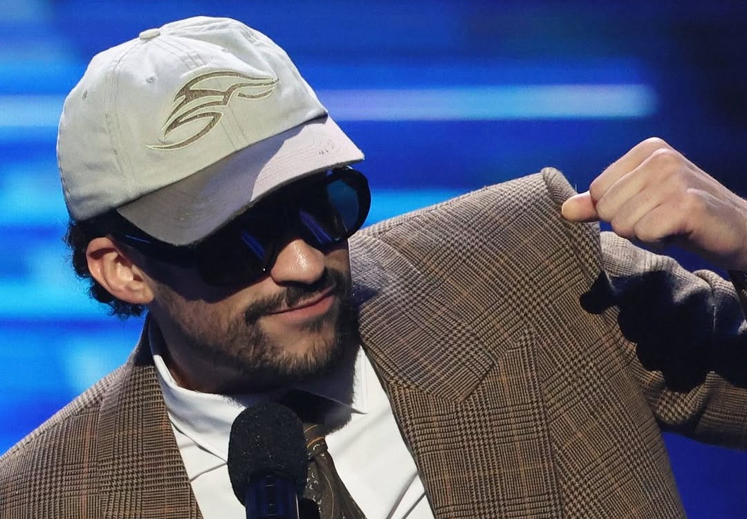 Bad Bunny da una probadita de su 'show' para el Super Bowl | Critica