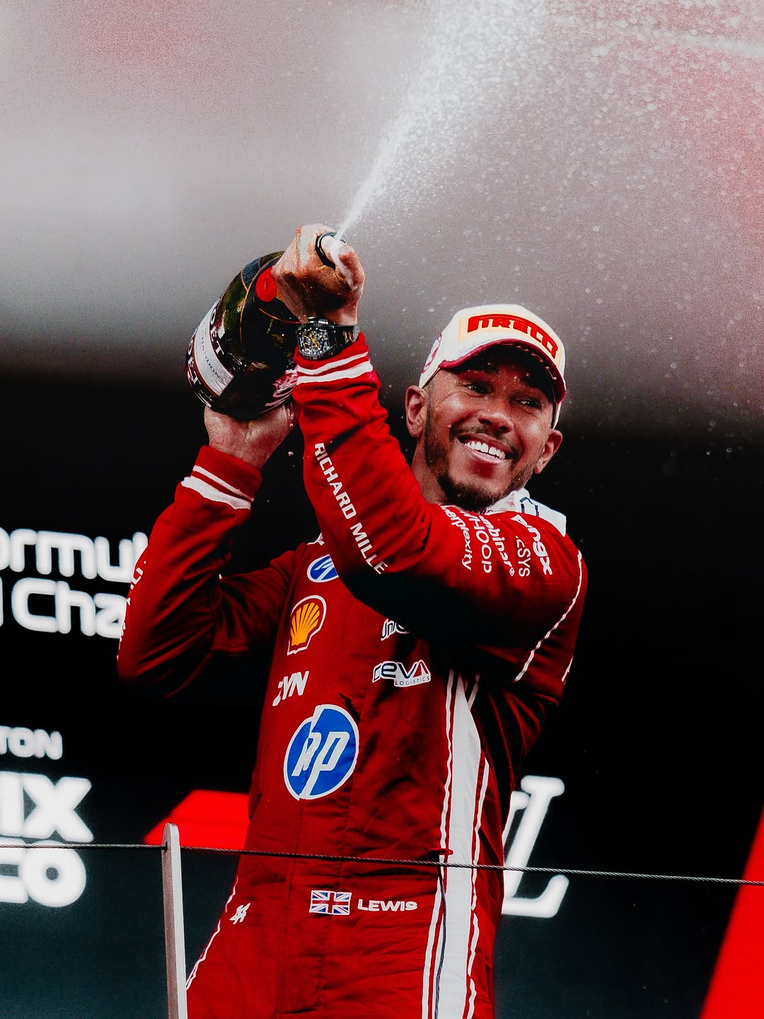 Lewis Hamilton y Kim Kardashian muestran su amor en el Gran Premio de ...