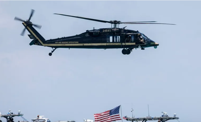 Tres helicópteros 'Black Hawk' de EE.UU. llegan a Panamá para PANAMAX ...