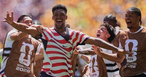Estados Unidos vence 2-0 a Australia y asegura pase a dieciseisavos de ...