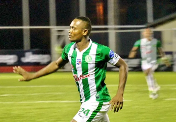 ‘Bombo’ tumba al Plaza y Árabe es líder | Critica