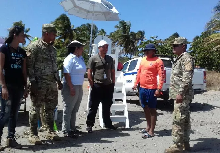 Cierran playa Monagre por presencia de serpientes | Critica